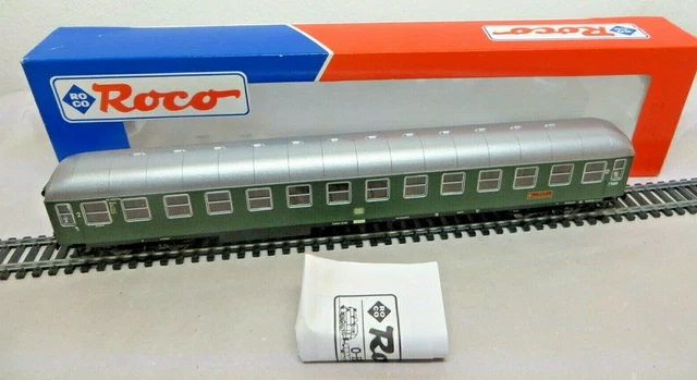 ROCO 44590 H0 Schnellzugwagen 2 Kl. der DB mit DSG-Speiseraum in EVP £ ...