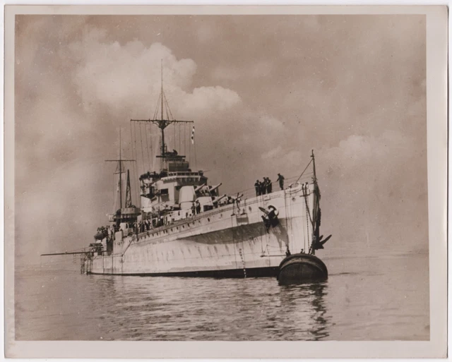 WW2 ORIGINAL PRESS Photo Royal Navy HMS Ajax In Port #nv66 £12.95 ...