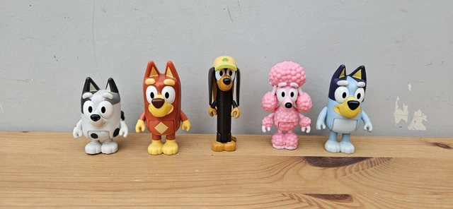 BLUEY & FRIENDS Plastic Figure Bundle Cbeebies Moose Toys £15.99 ...