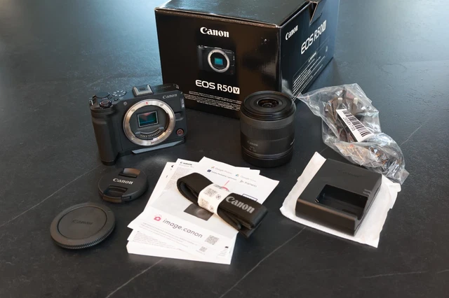 CANON EOS R50 V camera & RF-S 14-30mm IS STM lens kit + grip, charger ...