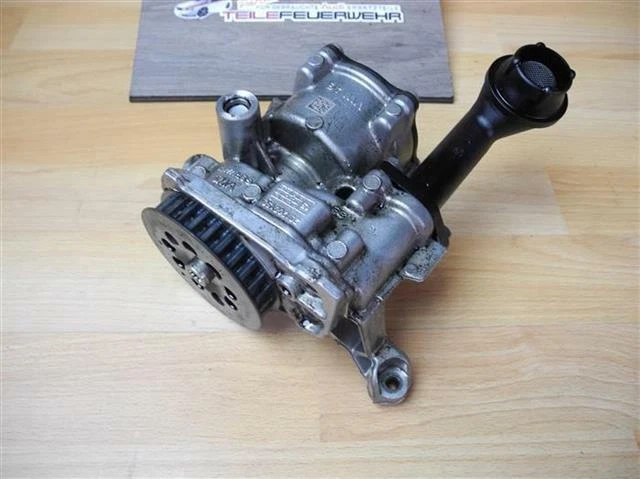 VW GOLF SEAT Leon 5F Audi A3 8V Skoda Unterdruckpumpe Ölpumpe ...