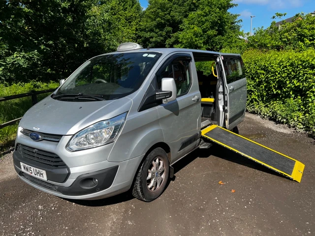 FORD TRANSIT CUSTOM 9 seater £7,500.00 - PicClick UK