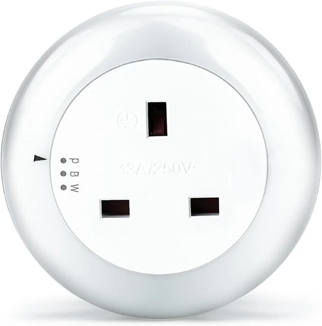 STATUS DUSK TO Dawn Sensor Light | LED Auto Night Light Plug Through ...