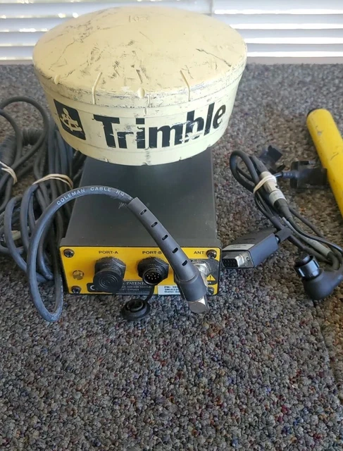 TRIMBLE GPS DGPS Receiver Pathfinder Pro XR/ XRS Receiver Antenna Data ...