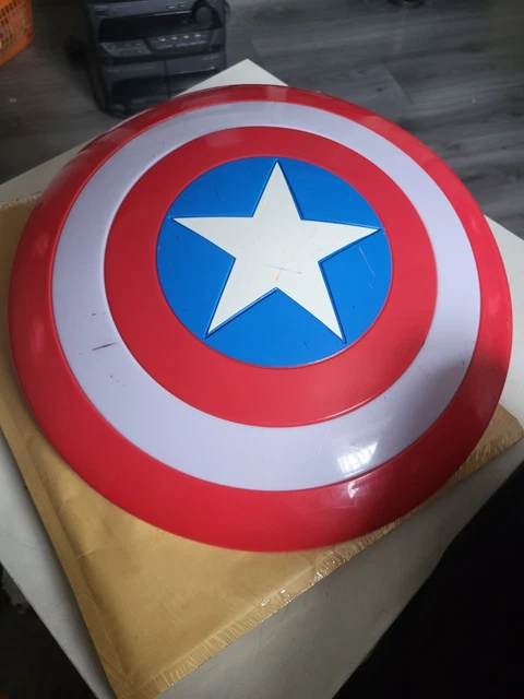 DISNEY STORE MARVEL Avengers Captain America 14" Talking Shield Toy £8. ...