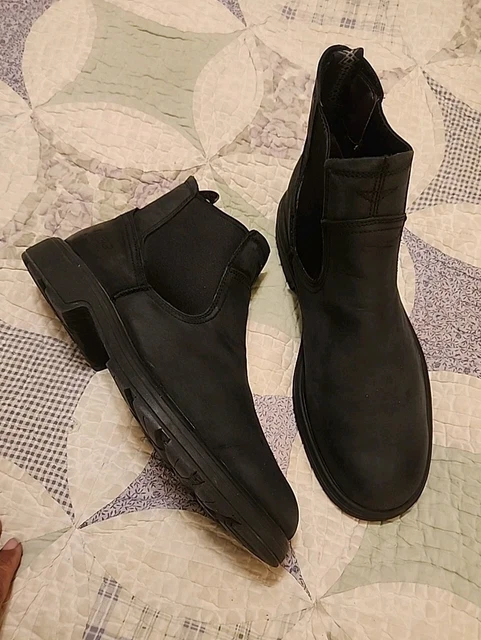 UGG BILTMORE CHELSEA BOOTS 1103789 Mens 10M Black Waterproof Nubuck ...