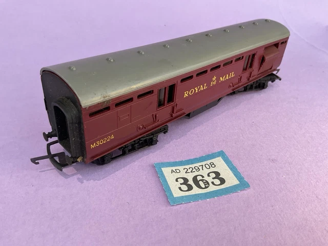 TRI-ANG OO GAUGE Royal Mail Coach R.23, No Box. £1.99 - PicClick UK