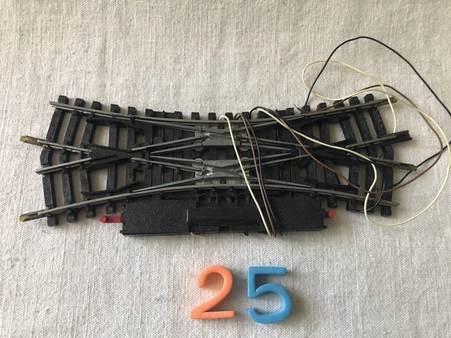 MODÉLISME FERROVIAIRE JOUEF HO: croisement électrique court acier. 25 EUR 17,90 - PicClick FR