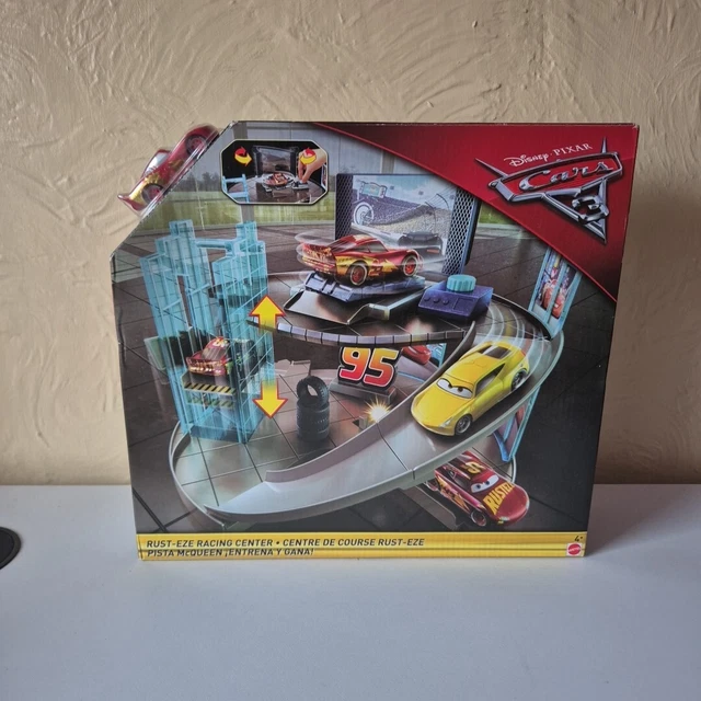 NEW DISNEY PIXAR Cars 3 Rust-Eze Racing Center Playset 2016 Target Excl ...
