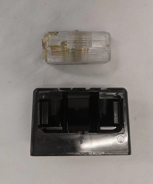 TRUCK-LITE REAR LICENSE Plate Light and Bracket - LIT P/N 15208, BRKT P ...