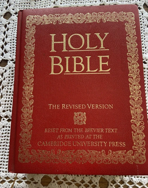 LARGE HOLY BIBLE The Revised Version 1981 Octopus Books Reset From ...