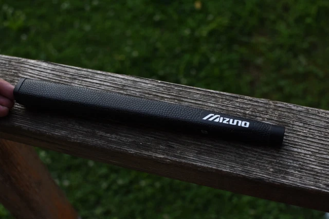 NEW MIZUNO PEBBLE Grain Royal Grip Putter Grip / Rare / Black ...