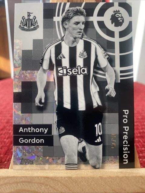 TOPPS PREMIER LEAGUE 2025-26 Anthony Gordon Numbered Parallel Pro ...