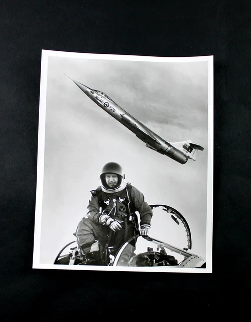 PHOTO AVION AIRCRAFT LOCKHEED STARFIGHTER & ASTRONAUTE - RCAF 770 ...