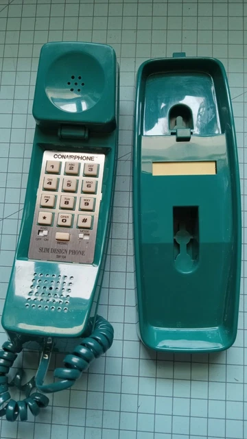 VINTAGE RETRO CONAIR Phone Vintage Teal / Green Touchtone Corded 90's ...