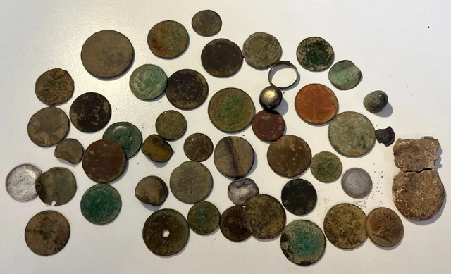 LARGE GROUP OF English Metal Detecting Finds coins / pilgrims ampulla £1.00 - PicClick UK