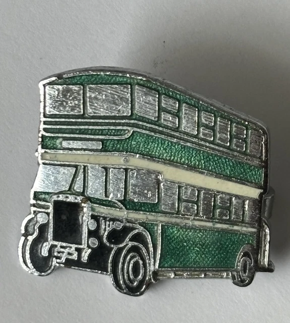 VINTAGE GREEN LIVERY Double Decker Bus Enamel Pin Badge Public ...