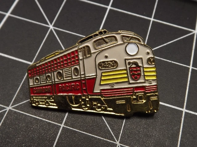 &CANADIAN PACIFIC DIESEL ENGINE" RAILROAD/TRAIN NEW Lapel Pin Enamel ...