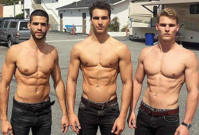 SHIRTLESS MALE MUSCULAR Beefcake Trio Hunk Jocks Jeans Beefcake PHOTO ...