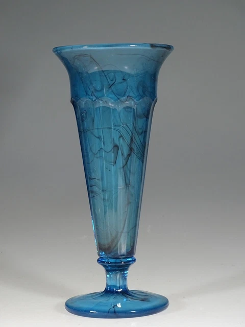 VINTAGE DAVIDSON GLASS Deco Blue Cloud Glass No.51 Fluted Vase c.1930 £ ...