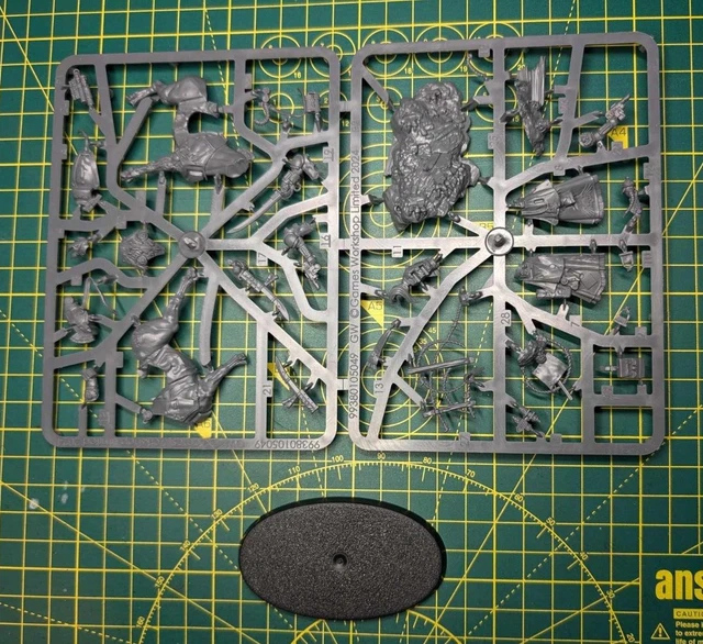 WARHAMMER 40K DEATH Korps of Krieg - Lord Marshal Drier New on Sprue £ ...