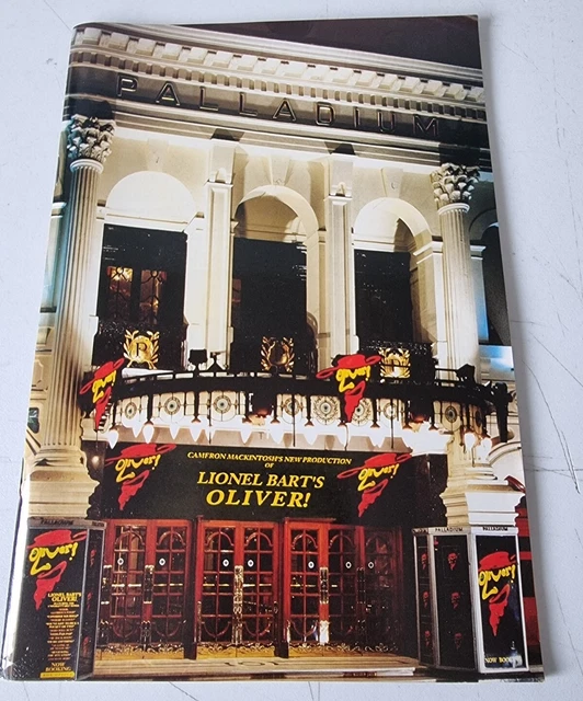OLIVER THE Musical Theatre Programme Featuring - JONATHAN PRYCE - 1995 ...