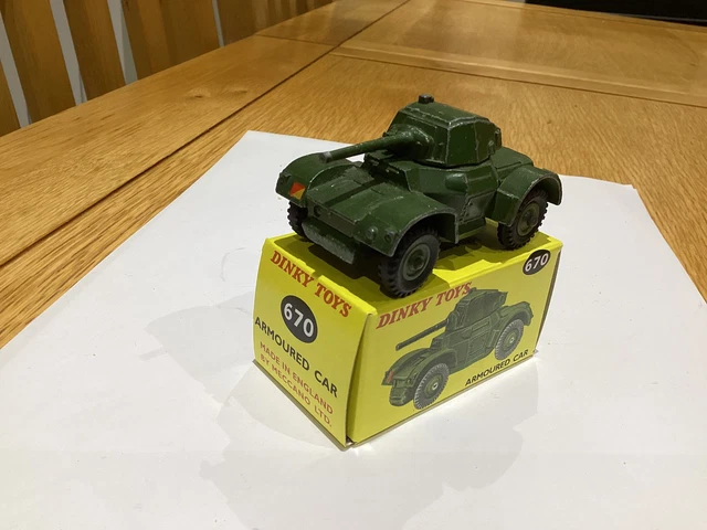 VINTAGE DINKY TOYS No. 670 Daimler Armoured Car . 1954-70 £15.00 ...