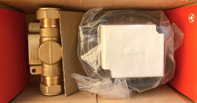 POLYPIPE 2 PORT Motorised Zone Valve Ufhzv1 Danfloss 087N6674 £40.22 ...