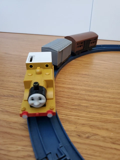 STEPNEY TOMY THOMAS Train Trackmaster The Tank Engine Friend £16.32 ...