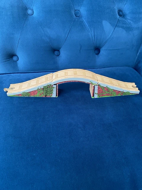 BRIO WOODEN TRAIN Track Thomas The Tank Engine Humpback Viaduct Bridge ...