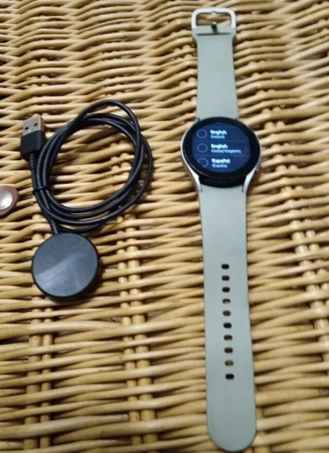 SAMSUNG GALAXY WATCH4 40mm SM-R860NZSDWEU Bluetooth Smartwatch ...