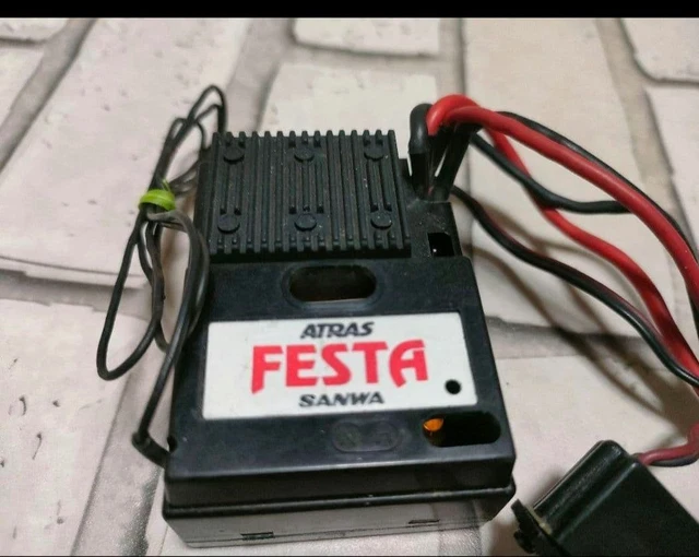 SANWA VINTAGE RECEIVER 1 amplifier with power-on photo black connector ...