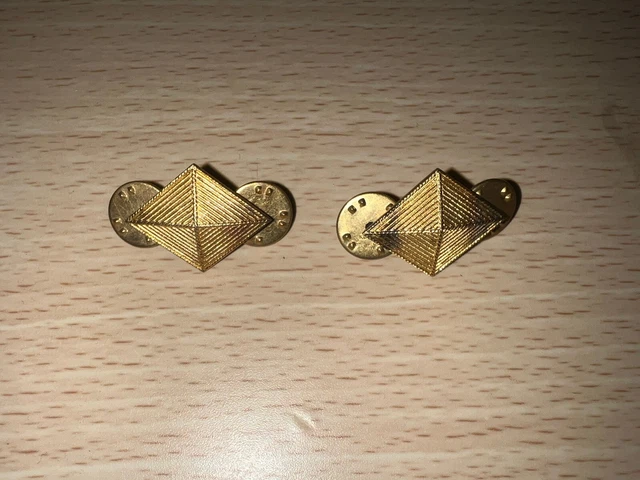 WWII US ARMY Finance Department Corp Officer Collar Pin Insignia ...