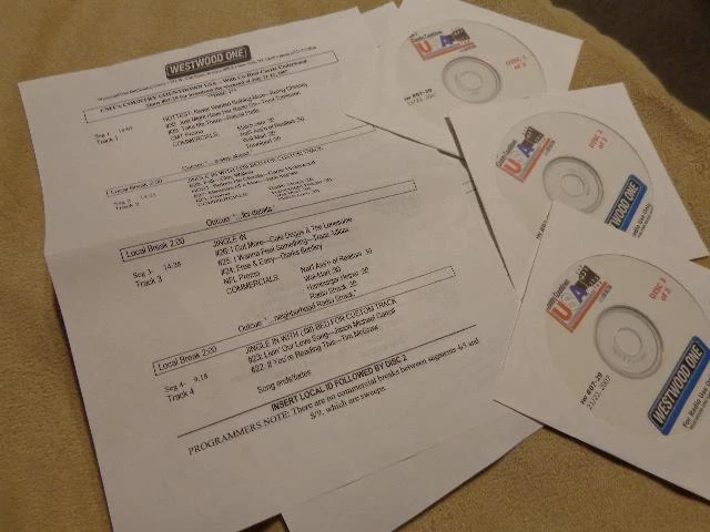 CARRIE UNDERWOOD CO-HOSTS '07 3-CD CMT compte à rebours country * #1 chanson de Big & Rich ! EUR ...