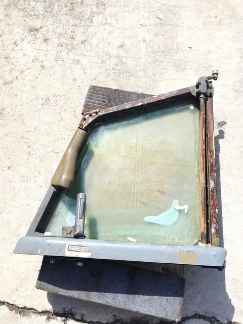 BOEING DC9 SLIDING Cockpit Airplane Window Windshield 5-89355-3 £1,360. ...