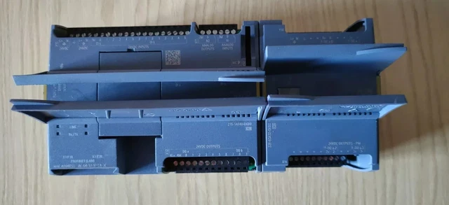 PLC SIEMENS S7-1200 6ES7215-1AF40-0XB0 + 6ES7226-6DA32-0XB0 EUR 370,00 ...