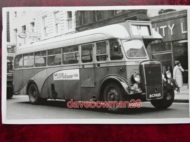 PHOTO MOORE & Cartwright Leyland Ps2/3 Bus Reg Bcp 825 Ex Hebble EUR 3 ...
