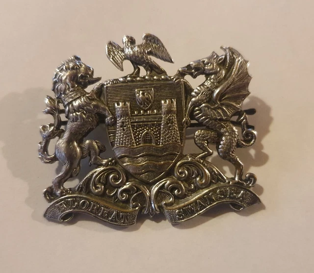 RARE OBSOLETE SWANSEA Boro Police Helmet Plate Badge £49.00 - PicClick UK RARE OBSOLETE SWANSEA Boro Police Helmet Plate Badge £49.00 - PicClick UK
