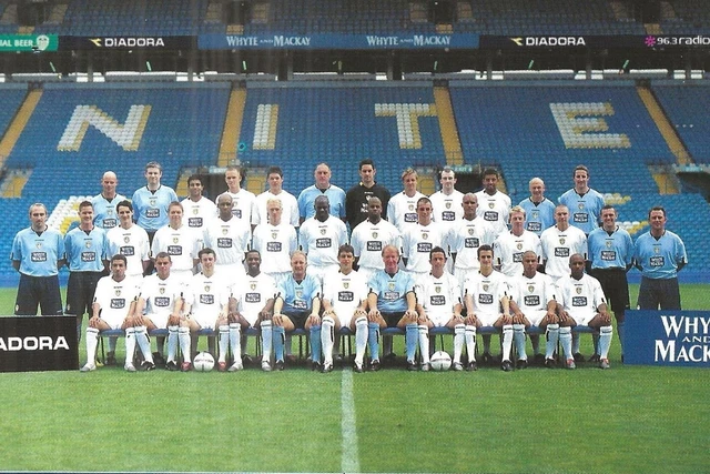 LEEDS UNITED FOOTBALL Team Photo 2004-05 Season £3.50 - PicClick UK