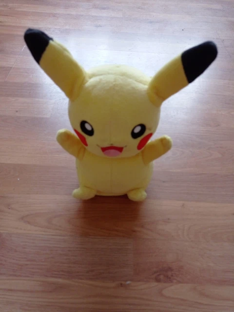 POKÉMON PIKACHU TALKING Light Up Plush Soft Toy Electronic Collectable ...