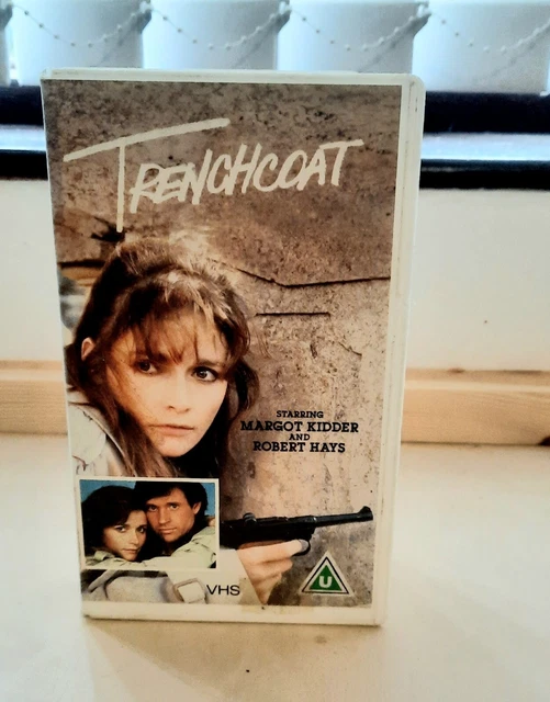 TRENCHCOAT [RARE PRE-CERT VHS] on WALT DISNEY £5.50 - PicClick UK