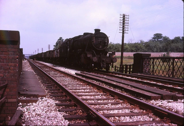 ORIGINAL SLIDE OF Br Steam Loco 48384 At Arnold Road On 25/06/66 £4.19 ...