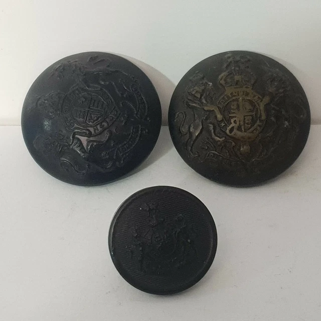 WW2 GENERAL SERVICE button set of 3 Bakelite black dark brown economy ...