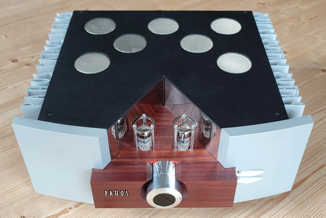 AMPLIFICATORE INTEGRATO PATHOS Logos Mk II - con telecomando EUR 2.500 ...