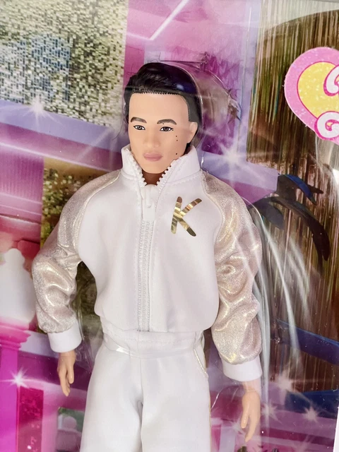 BARBIE THE MOVIE Disco Simu Liu Ken in bianco e oro nuovo IMBALLO ...