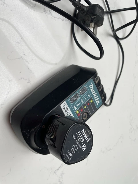 MAKITA DC10WA 10.8V Fast Battery Charger Lithium Ion LXT with one ...