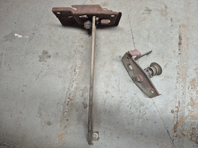 HOLDEN HQ HJ Hx Hz Wb Bonnet Latch And Catch Brackets $50.00 - PicClick AU