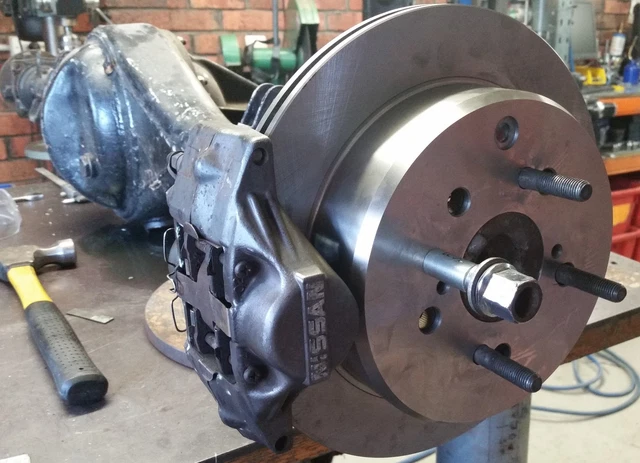 HILUX DIFF DISC Brake Conversion Billet Caliper Bracket to suit R33 ...