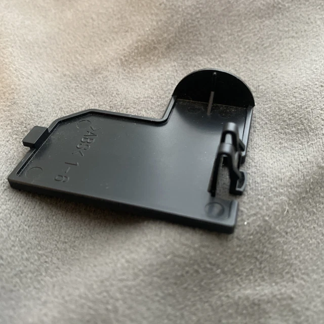 ORIGINAL OEM SERIAL Port 2 Cover Nintendo Gamecube - Black £6.99 ...