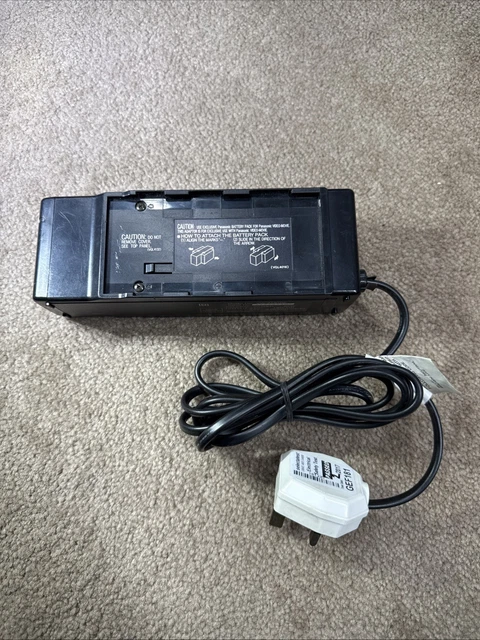 PANASONIC VIDEO AC Adaptor Model No: VW-AMC1B With Power Supply Cable £ ...